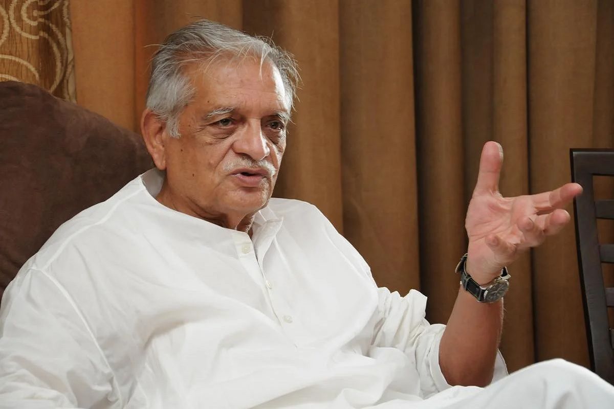 Gulzar Birthday: तुम्हारे ग़म की डली उठाकर, जुबां पर रख ली है मैंने ये ...