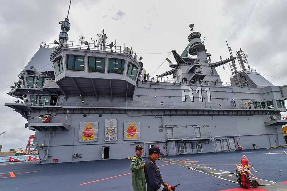 INS Vikrant: चीन के फुजियान को टक्कर देगा भारत का विक्रांत, समंदर पर ...
