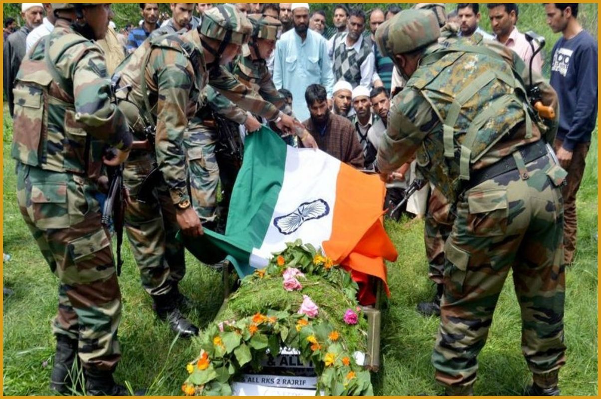 38 साल बाद घर पहुंचा शहीद का पार्थिव शरीर, यूं हुआ था शहीद, अब पूरे ...