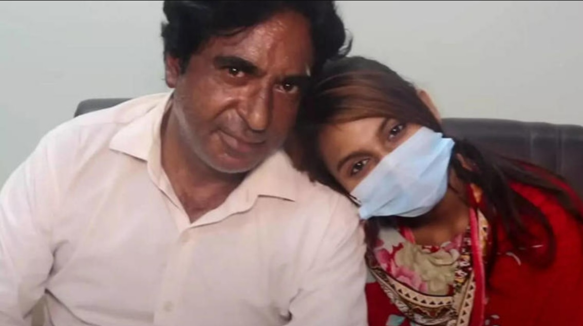 Rab Ne Bana Di Jodi: 18-Year-Old Pakistani Girl Marries 55-Year-Old Man ...