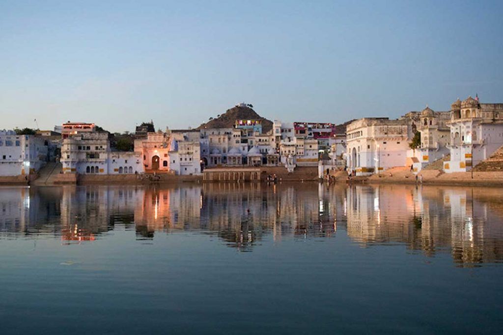pushkar-lake: Photos of Pushkar | Pictures of Famous Places ...