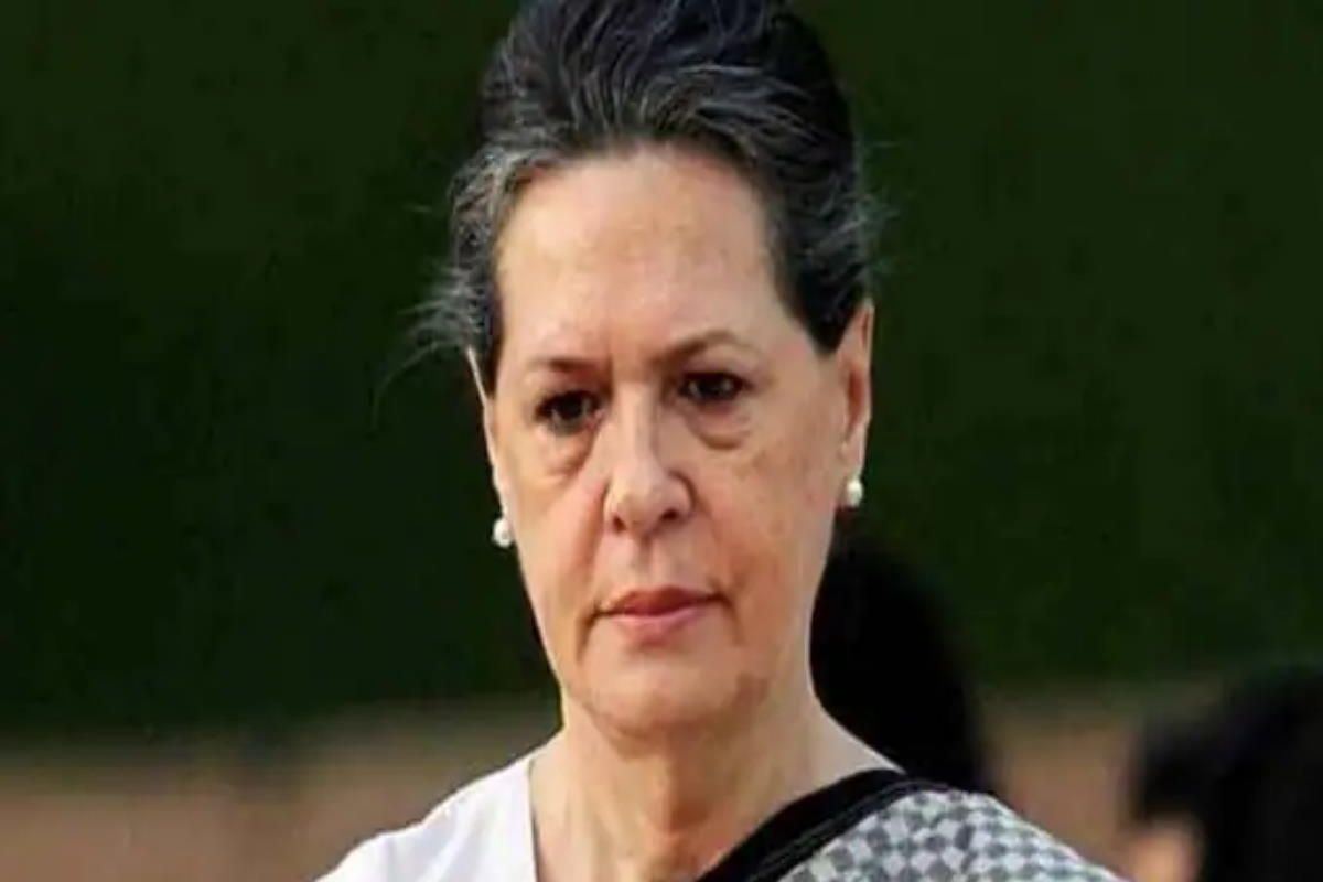 कांग्रेस प्रमुख Sonia Gandhi की मां Paola Maino का इटली में निधन, जयराम ...