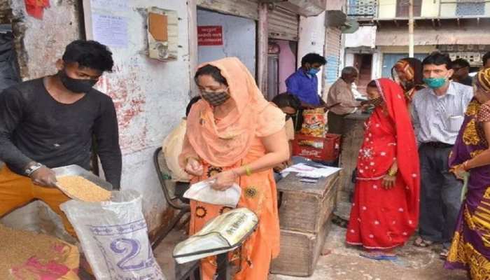 Free Ration Scheme: क्या सितंबर के बाद भी PMGKY के तहत गरीबों को मुफ्त ...