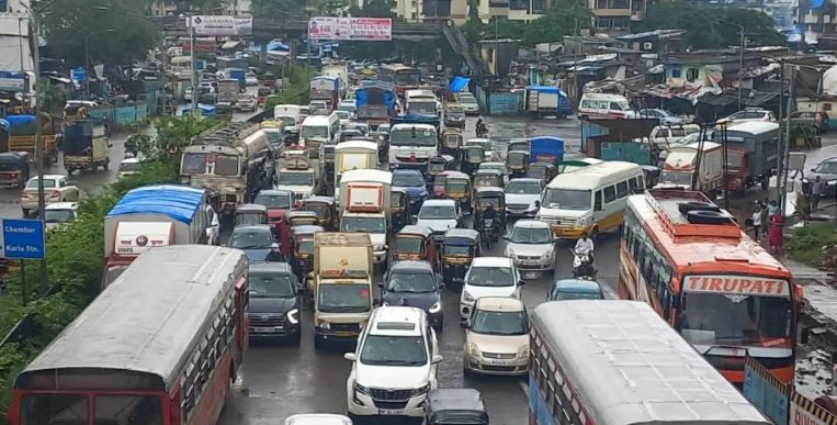 Mumbai Rains: Andheri Market SHUT Due to Waterlogging, Heavy Traffic at ...