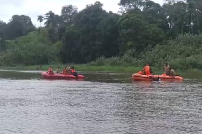 2 Dead, 2 Others Missing After Snakeboat Capsizes In Kerala's ...