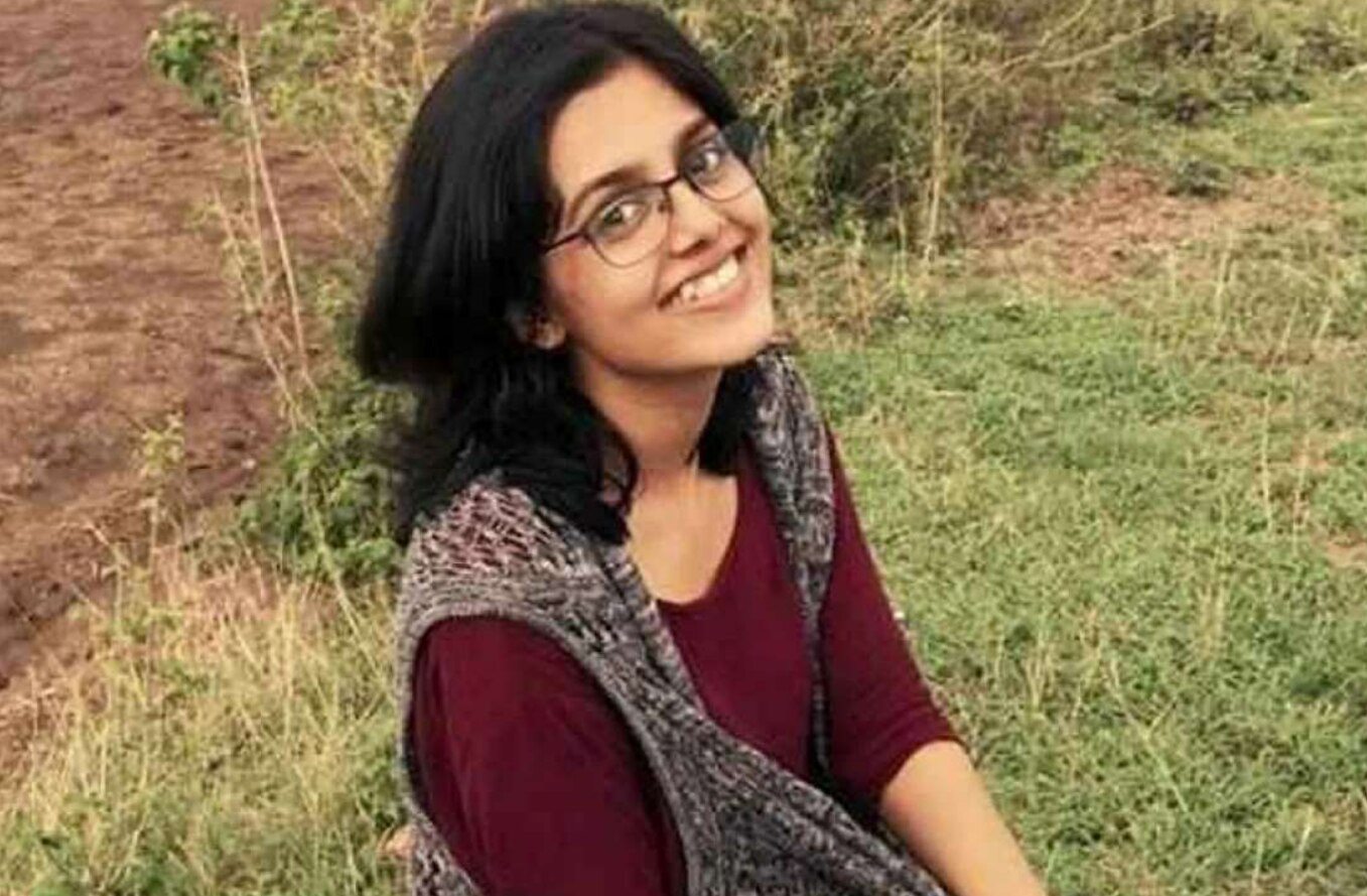 Success Story: पिछड़े गांव की किसान की बेटी बनी IAS, पढ़ें तपस्या ...