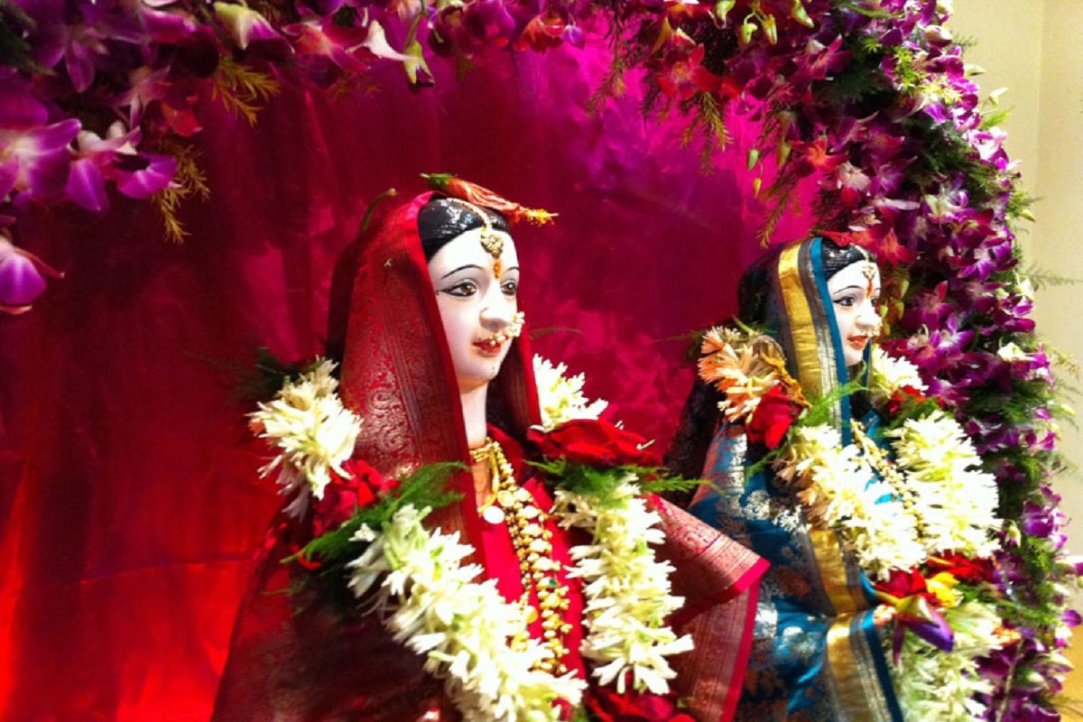 ज्येष्ठा गौरी पूजनाच्या मराठीमध्ये शुभेच्छा - Jyeshtha Gauri Pujan ...