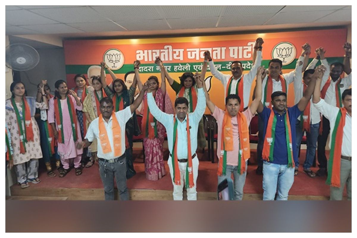 Nitish Kumar Suffers Blow In Daman And Diu As 15 JDU Panchayat Members Join BJP