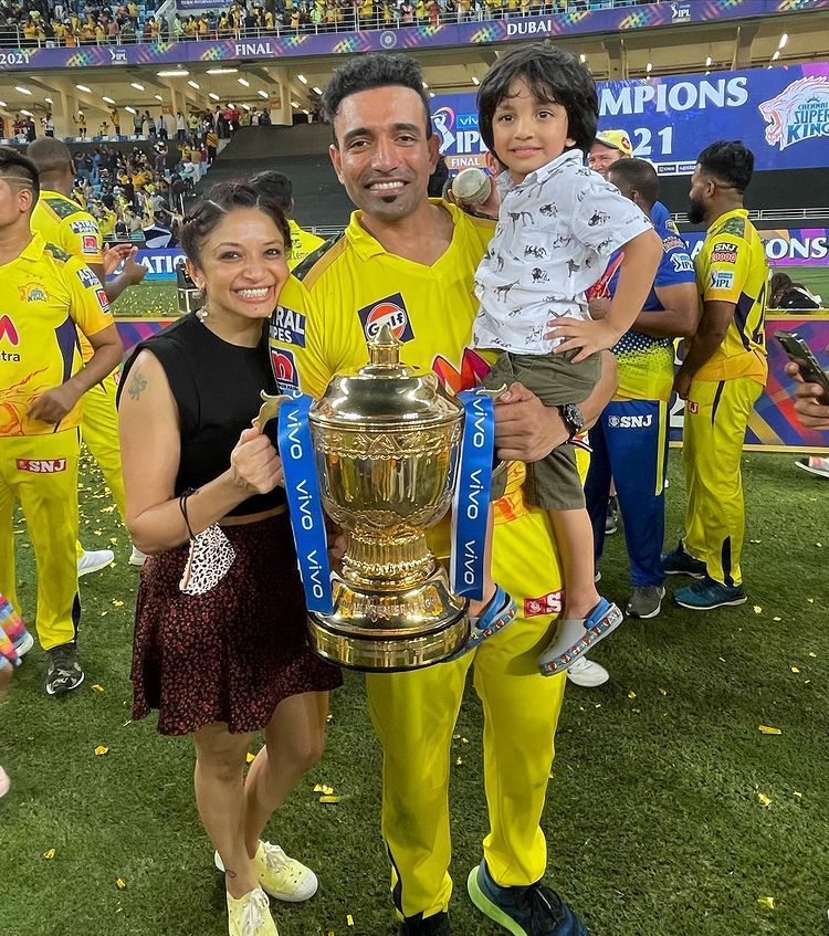 Robin Uthappa Retirement: कॉलेज सीनियर से हो गया था प्‍यार, घुटनों पर ...