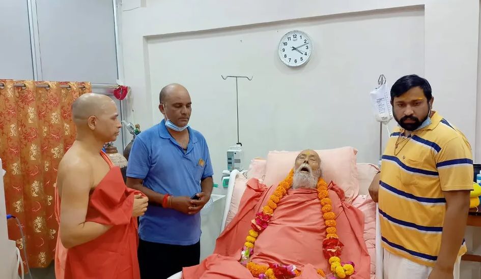 Swami Swaroopanand Saraswati Death: महज 9 साल में छोड़ा घर, आजादी की ... Swami Swaroopanand Saraswati Death: महज 9 साल में छोड़ा घर, आजादी की ...