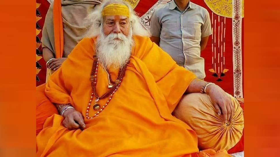Dwarkapeeth Shankaracharya Swami Swaroopanand Dies At 99: A Glimpse at ...