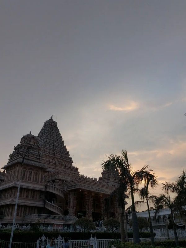 Temples In Delhi You Must Visit During Navratri 2022