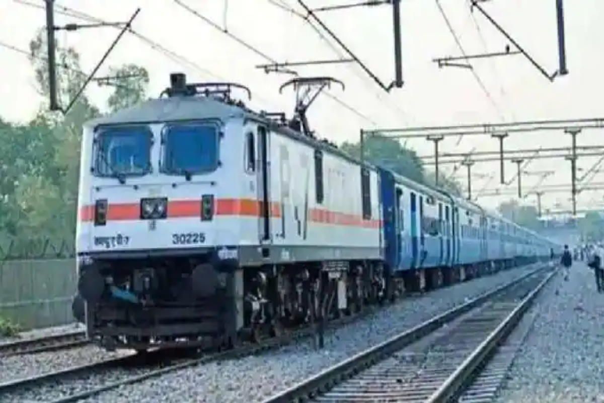 Indian Railways Update: IRCTC Cancels 255 Trains Today | FULL LIST