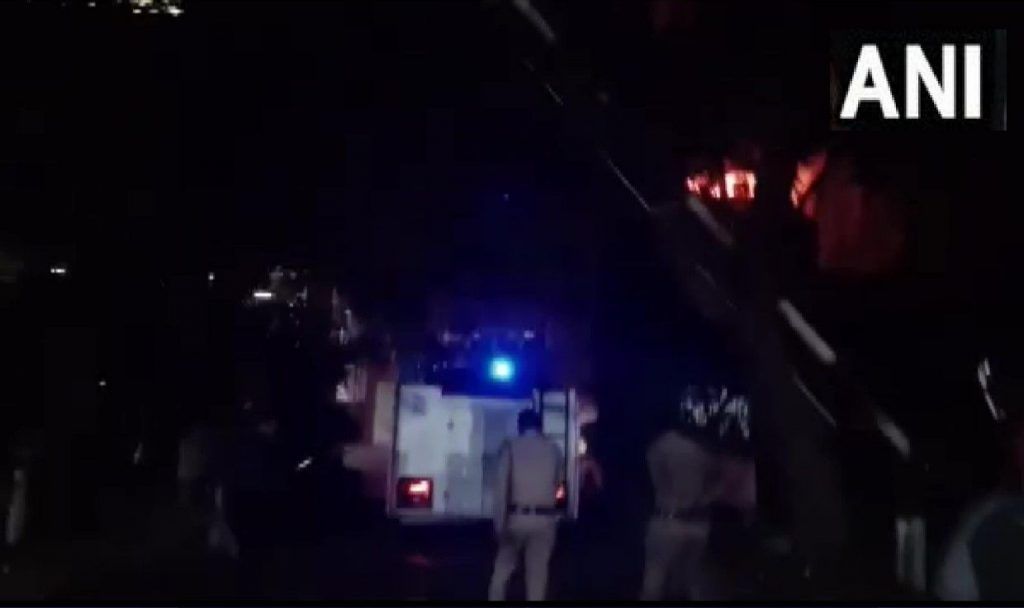 BREAKING: Major Fire Erupts in Indore Development Authority Building ...