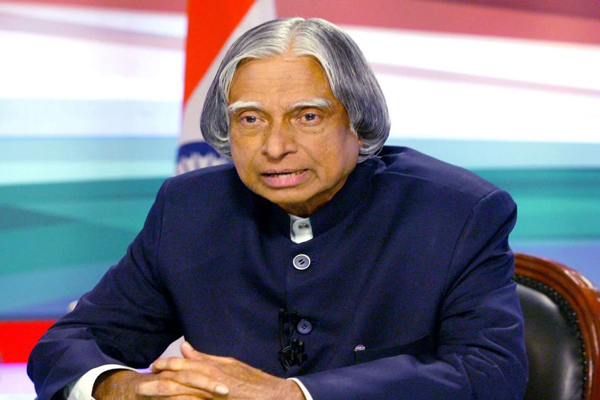 APJ Abdul Kalam Birth Anniversary: कर्तव्याप्रती समर्पित होते डॉ. एपीजे ...