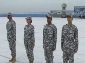 Air Force Unveils New Indigenously Made Combat Uniform On IAF Day ...