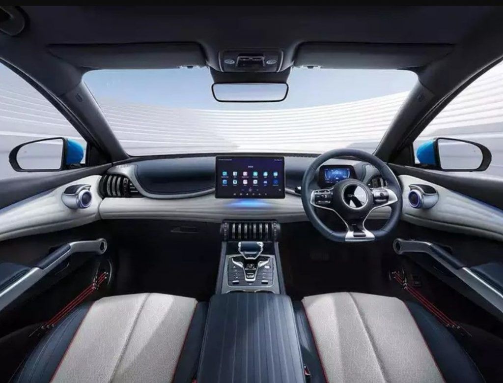 BYD Atto 3 Electric SUV Launch Today Check Range Interior ...