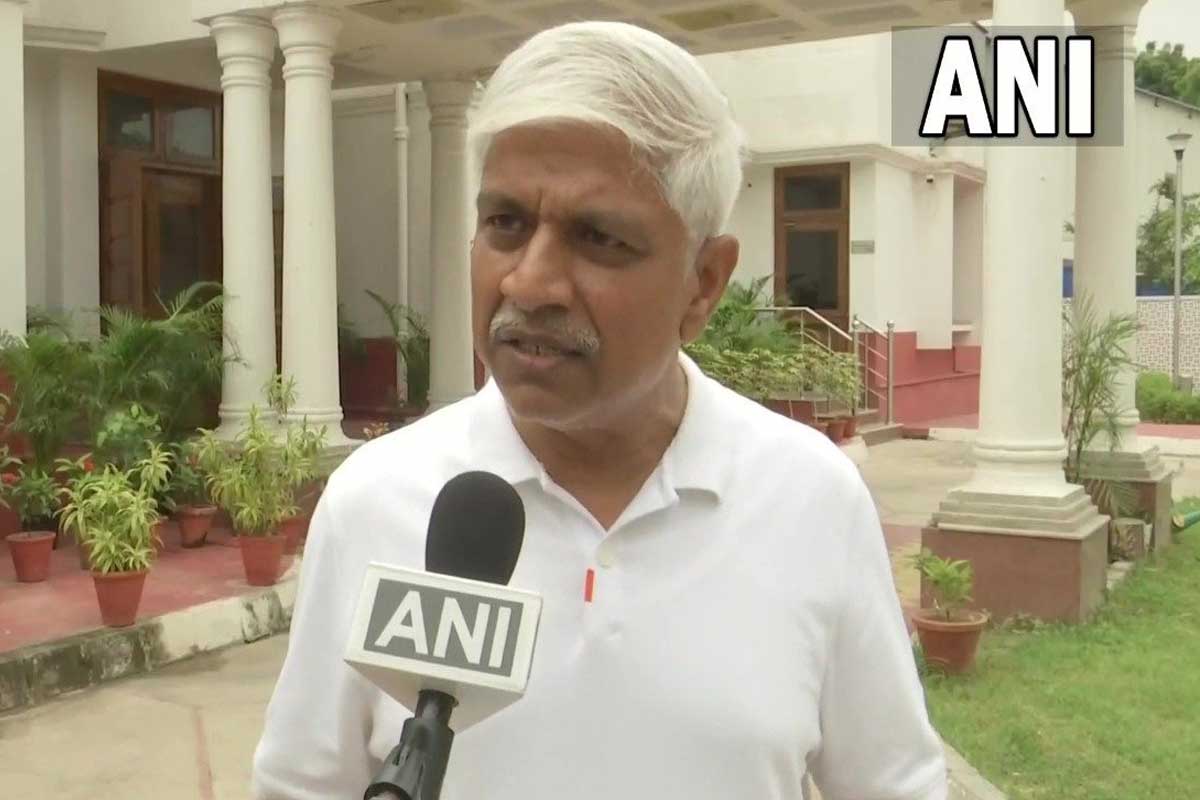 Rajendra Pal Gautam Resigns from Kejriwal Ministry, Says BJP Trying to ...