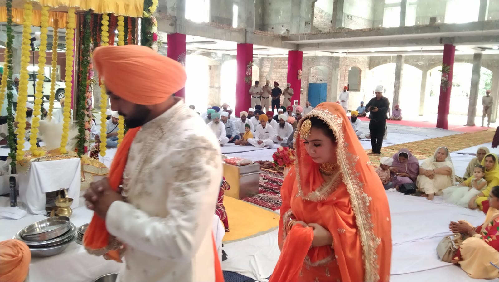 भगवंत मान के बाद पंजाब की सबसे युवा AAP विधायक ने पार्टी कार्यकर्ता से रचाई शादी, देखें तस्वीरें...