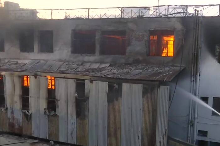 Massive Fire Breaks Out at Liquor Factory in Chandigarh, Over 12 Fire ...