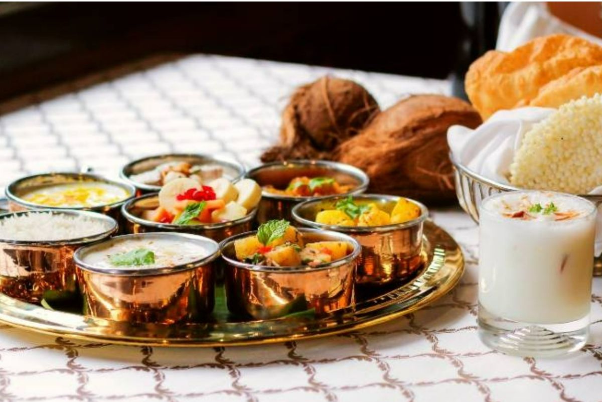 Karwa Chauth 2022: 7 Right Ways to Break Fast to Avoid Gas And Bloating