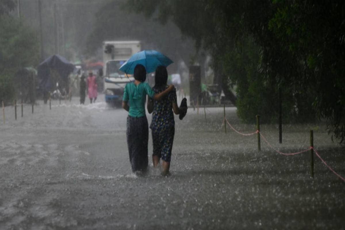 Maharashtra Rain Update : राज्यात आजही विजांचा कडकडाटासह मुसळधार पाऊस, मुंबईत यलो अलर्ट जारी!
