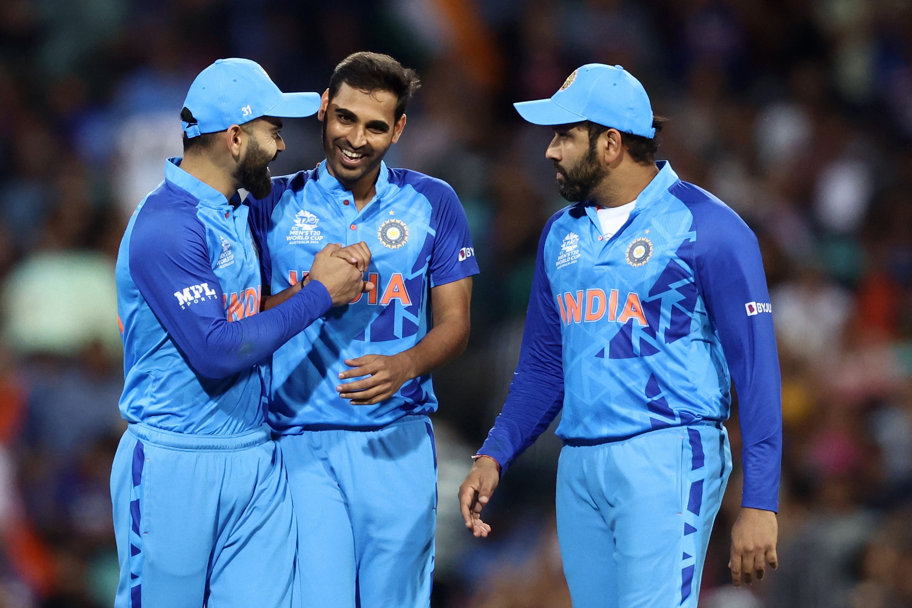 आलोचकों को भुवनेश्वर कुमार का करारा जवाब- इतने सालों में एक टूर्नामेंट ...