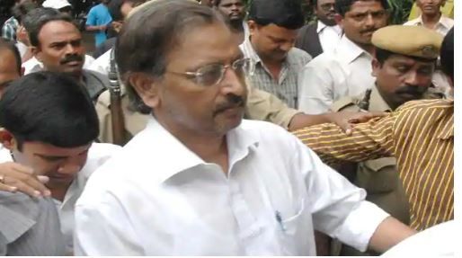 Top Ten Scams In India : भारत में 10 सबसे बड़े वित्तीय घोटाले, जिनसे ...