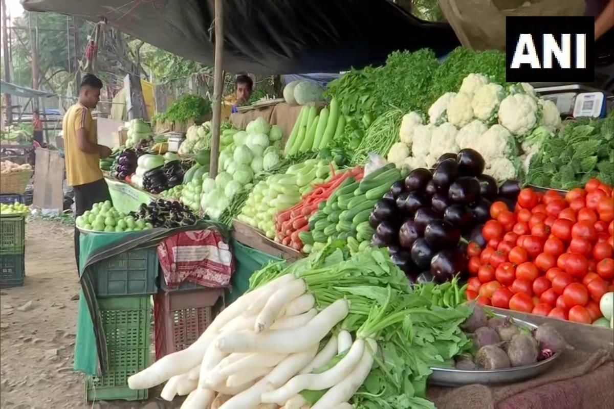 टमाटर हुआ