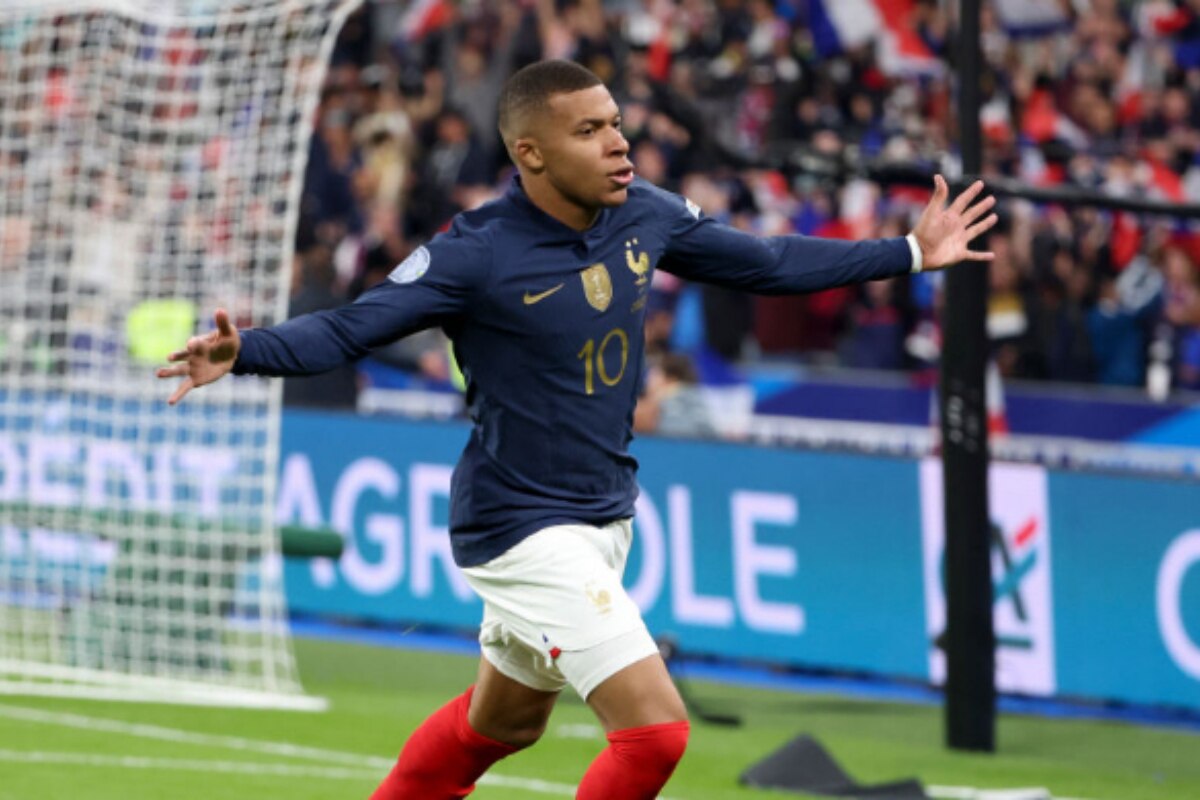 Deschamps Praises Mbappe, Rabiot, Giroud After Win Over Australia