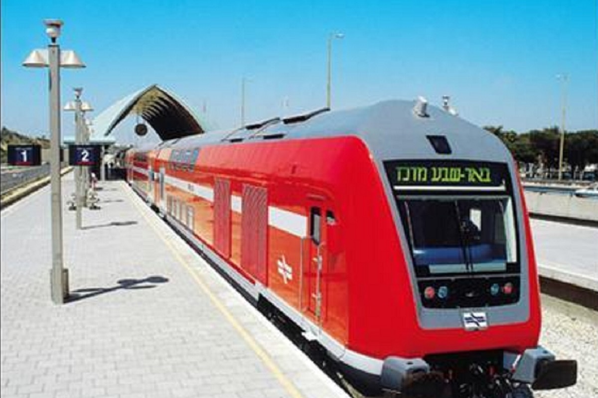 रातों रात बंद कर दी गई इजराइल की रेल सेवा, चारों तरफ मचा हाहाकार ...