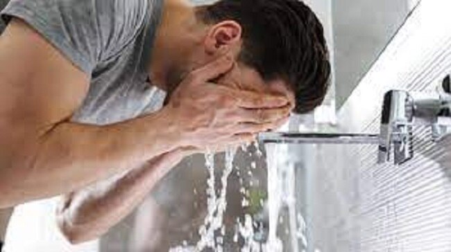 Men Skin Tips For Winter इन 5 आसान तरीकों से सर्दियों के मौसम में पुरुष ...