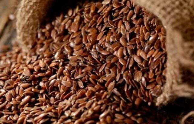 Alsi ke beej ke fayde: वरदान हैं अलसी के बीच, खाने से एक नहीं अनेक ...