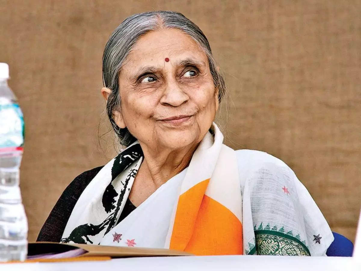 Ela Bhatt: महिला अधिकारों की मुखर आवाज, जो हमेशा के लिए हो गई खामोश ...
