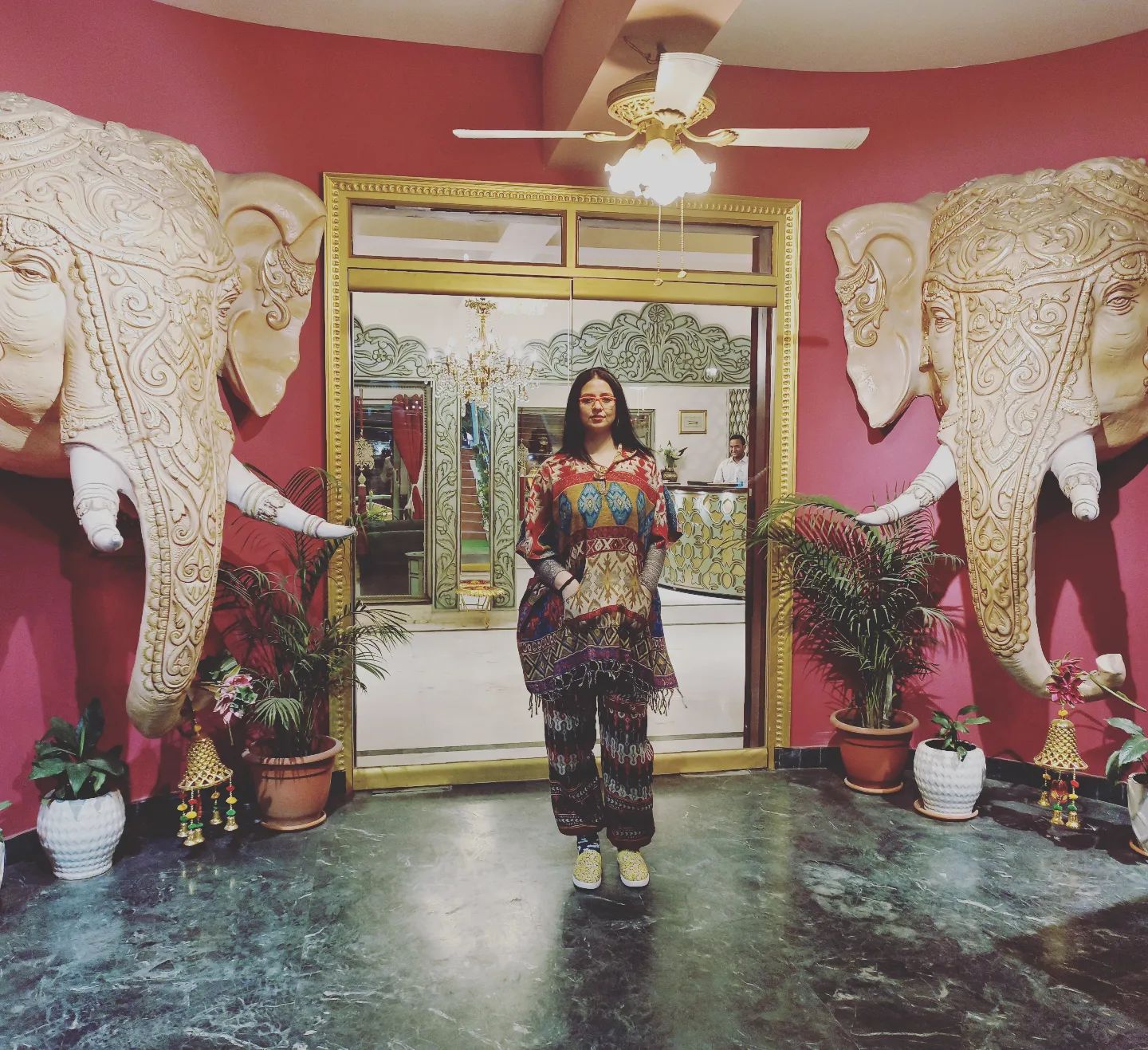 Hasin Jahan Photo: हसीन जहां ने शॉर्ट ड्रेस में तस्वीरें शेयर कर मचाई ...