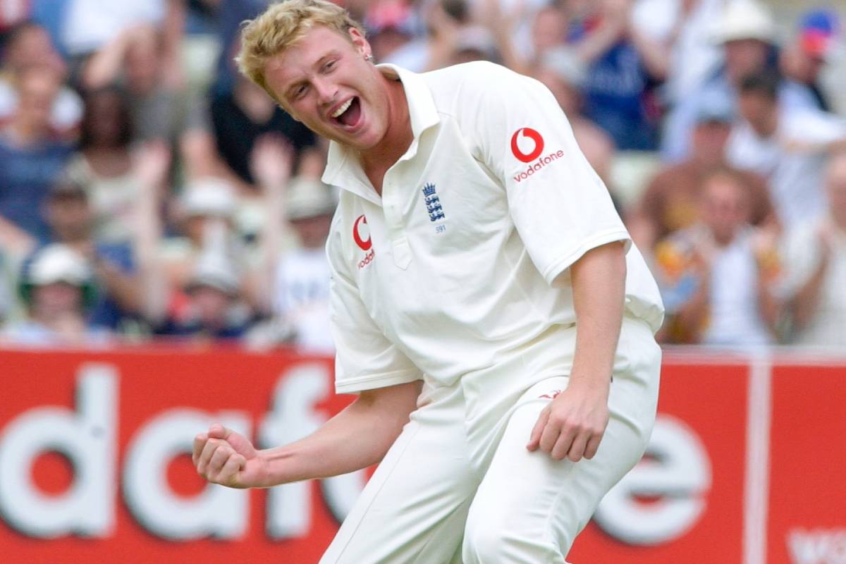 Andrew Flintoff की कार का एक्सीडेंट, एयरलिफ्ट कर अस्पताल पहुंचाया