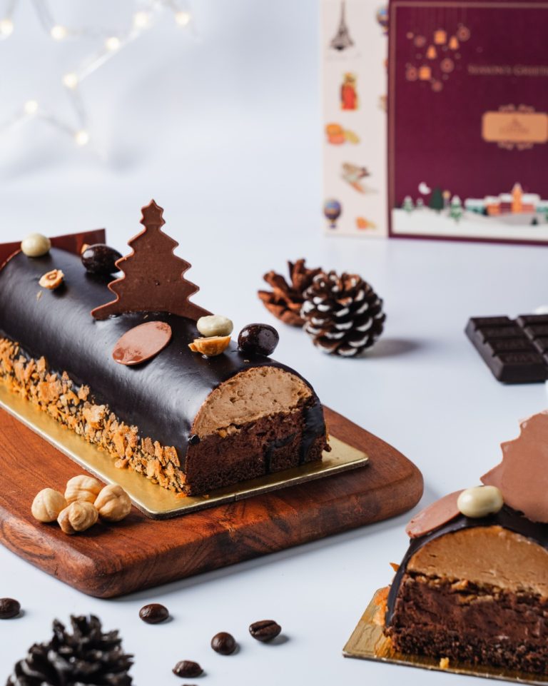 Top Bakeries in Delhi Where You Can Find Most Delicious CHRISTMAS (Plum ...