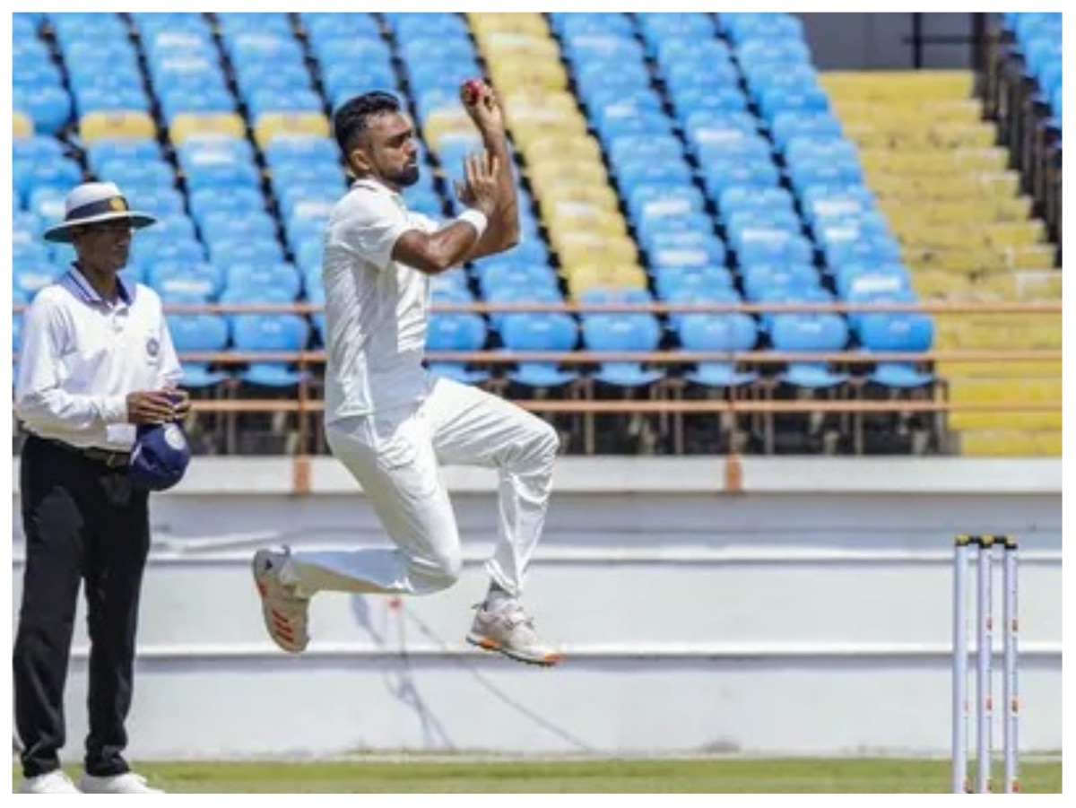 Dear Red Ball, Please Give Me One More Chance: Jaydev Unadkat's Old ...