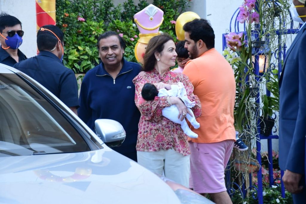 Ambanis Welcome Isha Ambani, Anand Piramal and Their Twins – See Photos ...