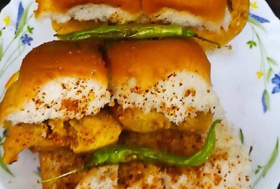 भारत का फेवरेट और फेमस स्ट्रीट फूड, कोने-कोने तक फैला है इन डिश का स्वाद