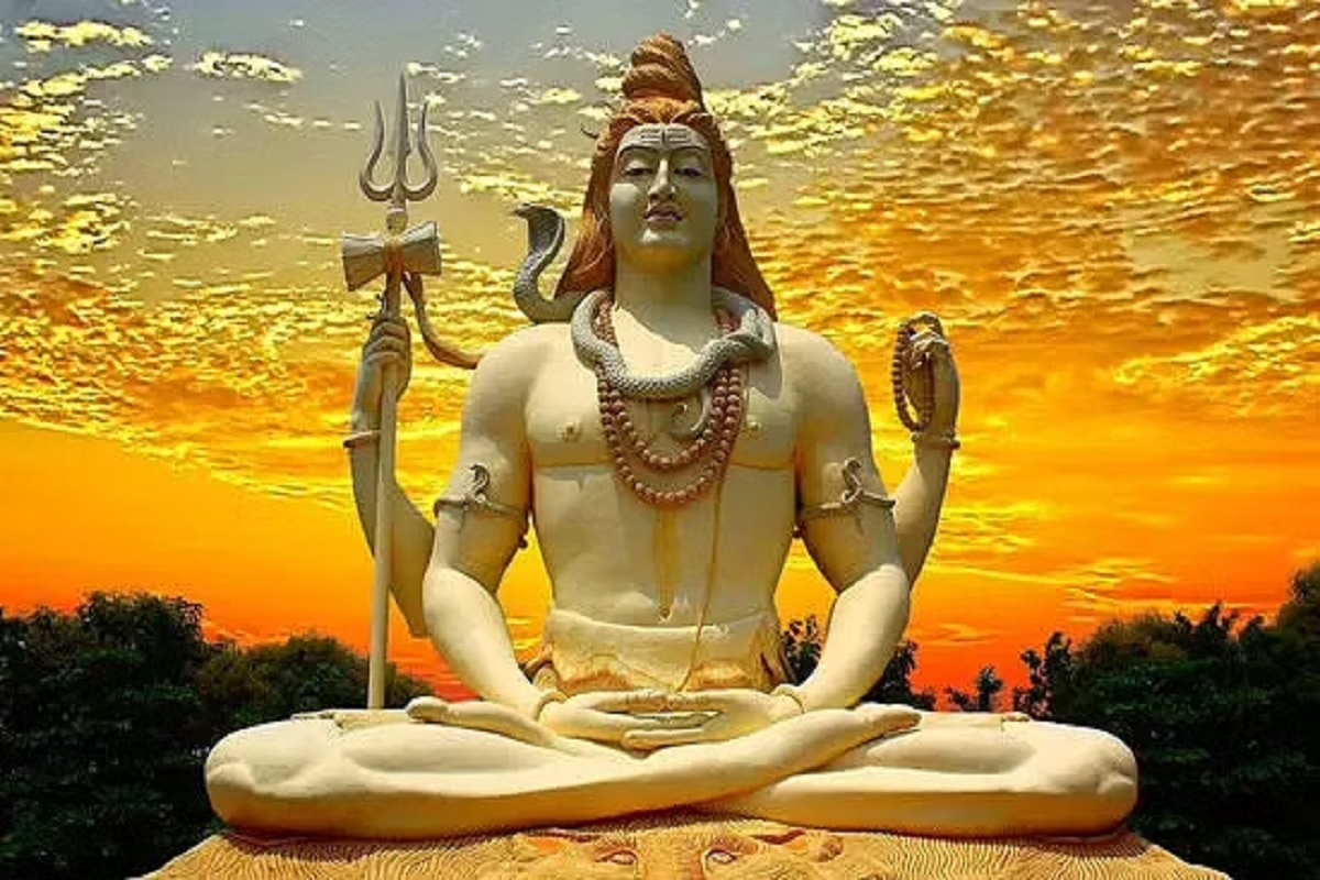 शरीर पर भस्म क्यों लगाते हैं भगवान शिव? शिवलिंग पर भस्म चढ़ाने से क्या ...