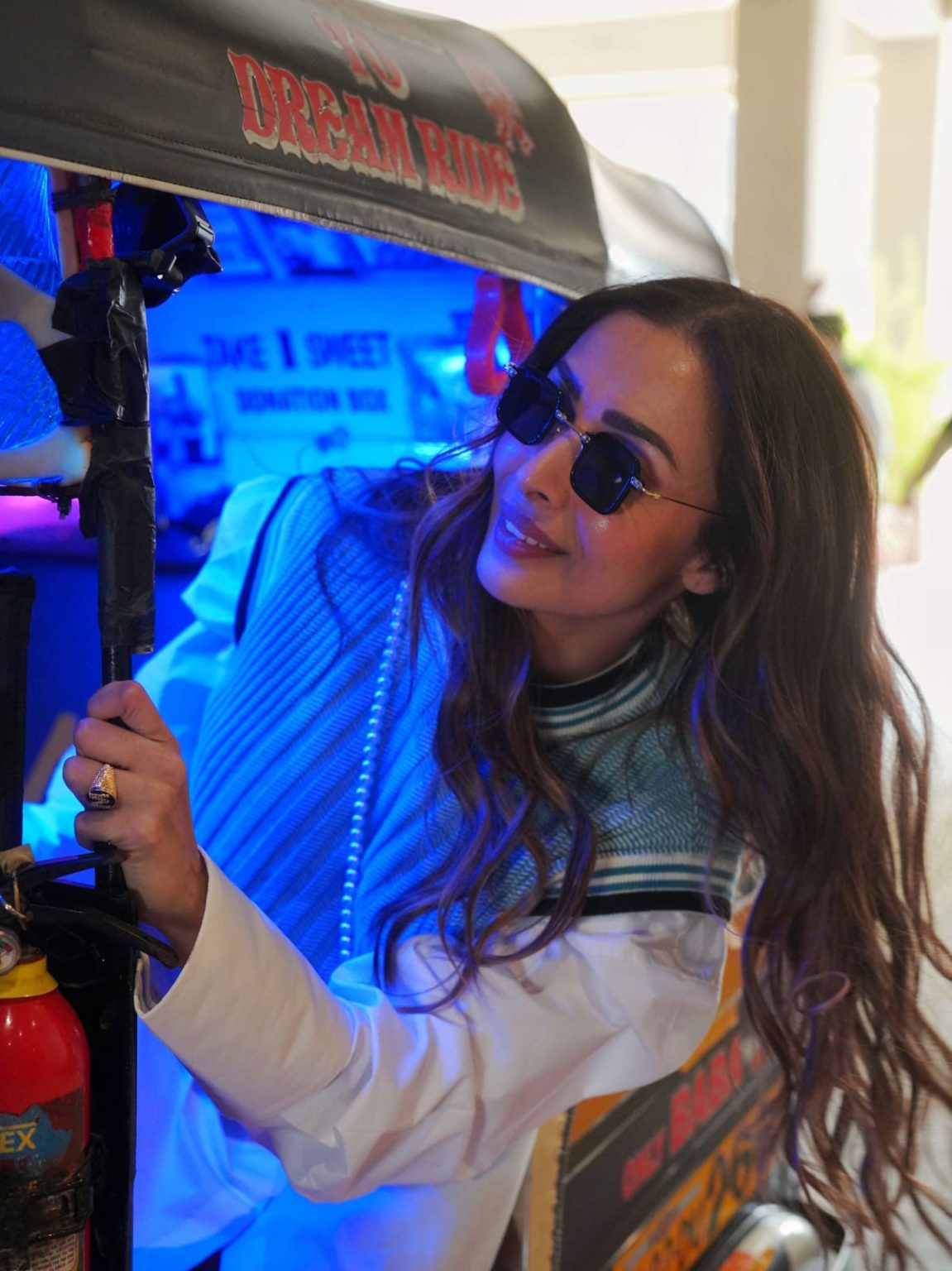 बहुत हुआ! परिंदों सा उड़ना चाहती हैं, अब अपने लिए कुछ करना चाहती हैं ...