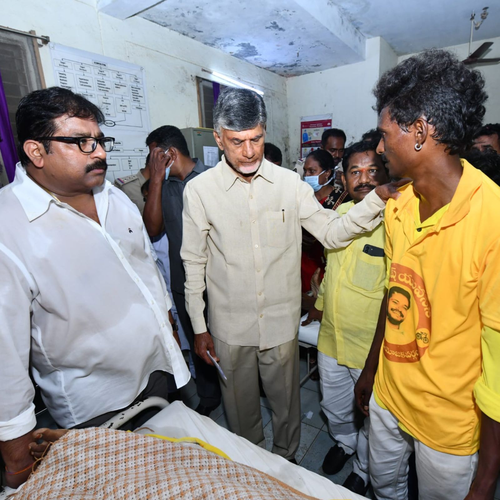 7 Dead, Several Others Injured In Stampede At Chandrababu Naidu's Roadshow In Andhra’s Nellore