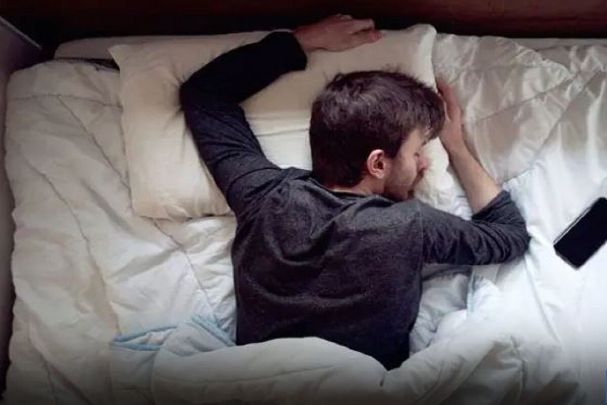 Sound Sleep at night: अगर आपको कम नींद आती है या रात को नींद आने में ...