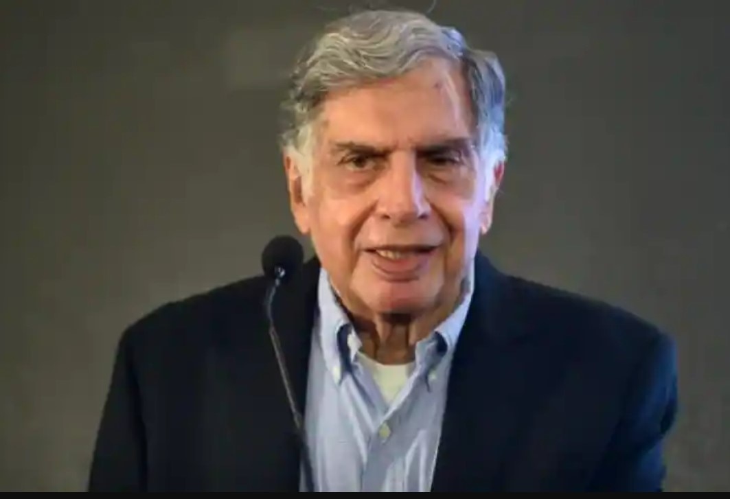Ratan Tata Ki Kahani: युवाओं के प्रेरणास्त्रोत हैं रतन टाटा, जानें कैसे रतन टाटा ने शुरू किया ...