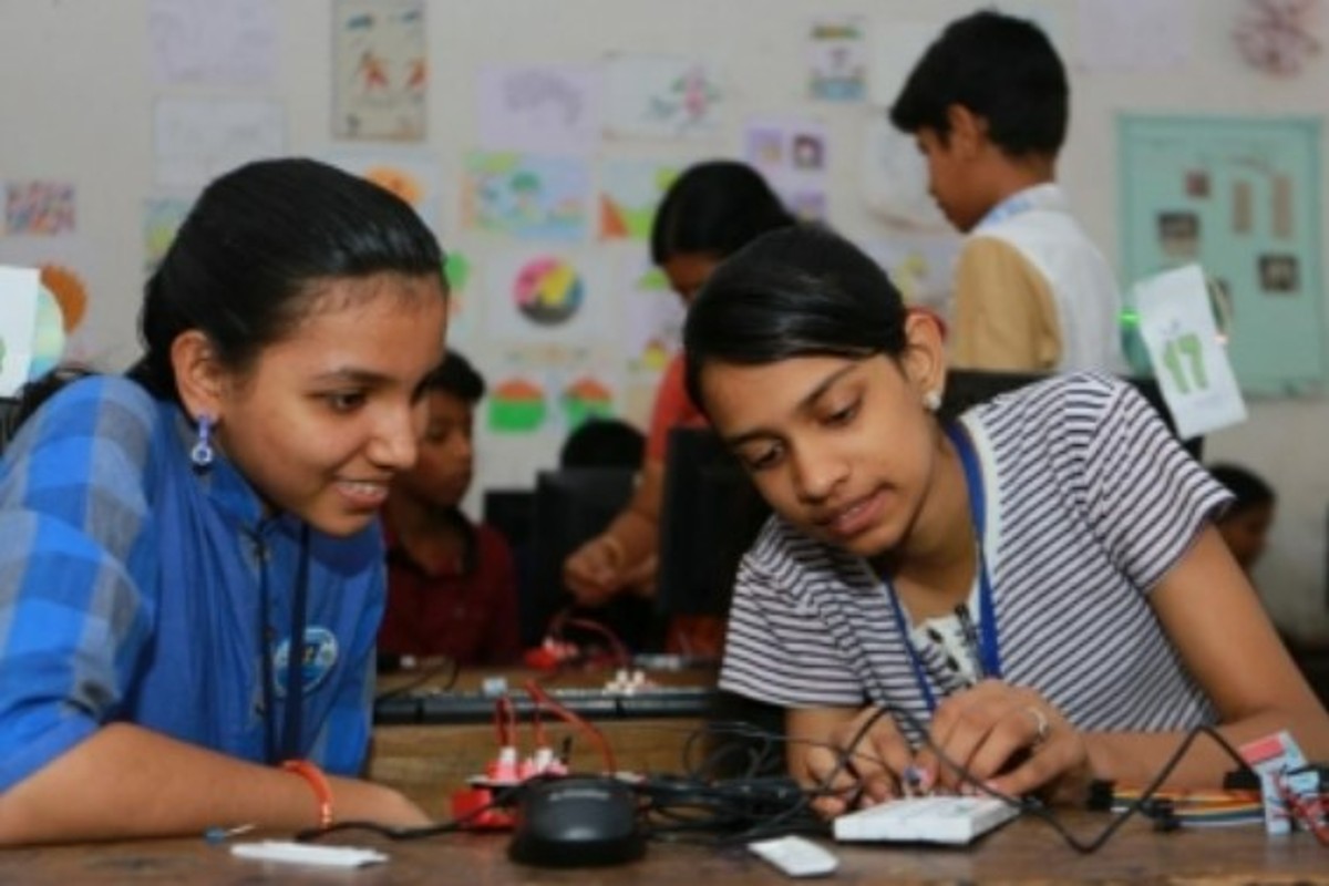 Vocational Education: शिक्षा मंत्रालय ने स्कूली छात्रों के लिए ...