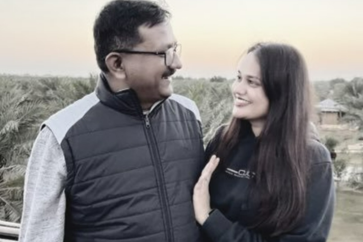 IAS Tina Dabi's Romantic Profile Picture with Hubby Goes Viral