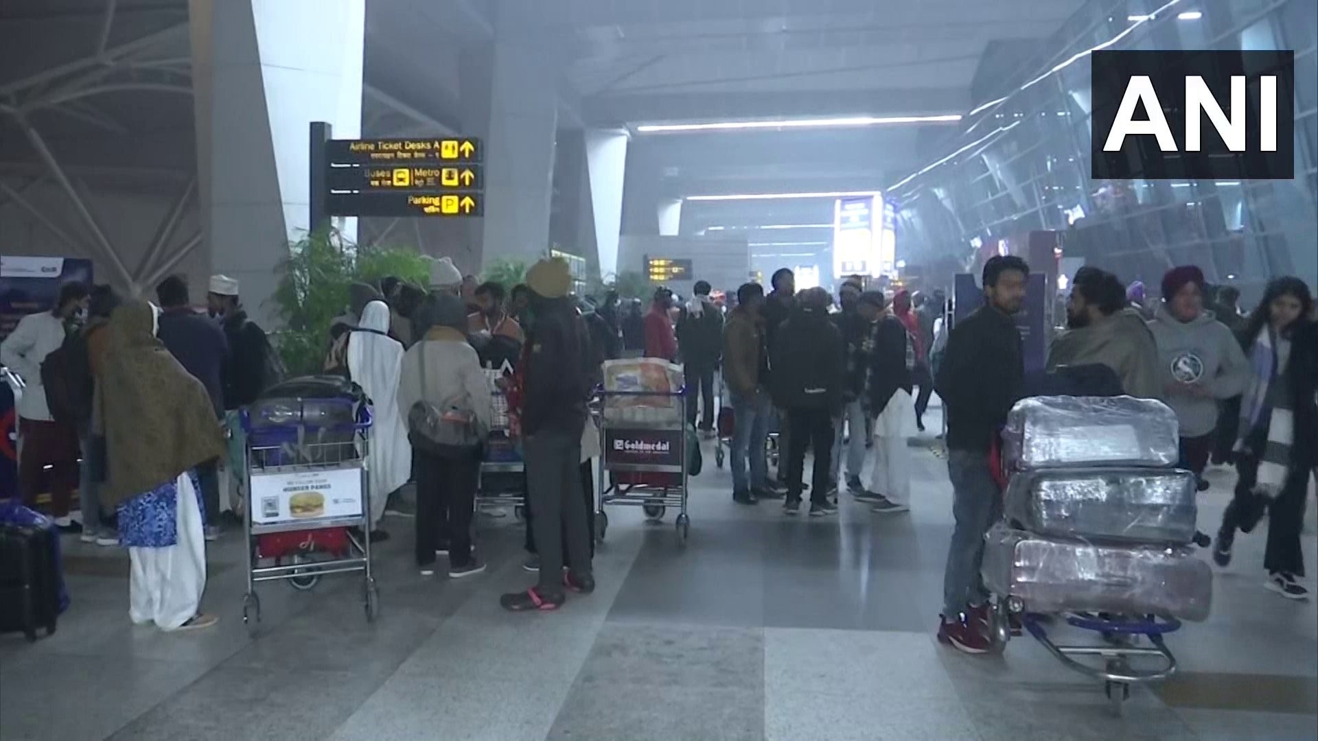 Several Flights From Delhi Airport Delayed Due To Bad Weather. Check ...