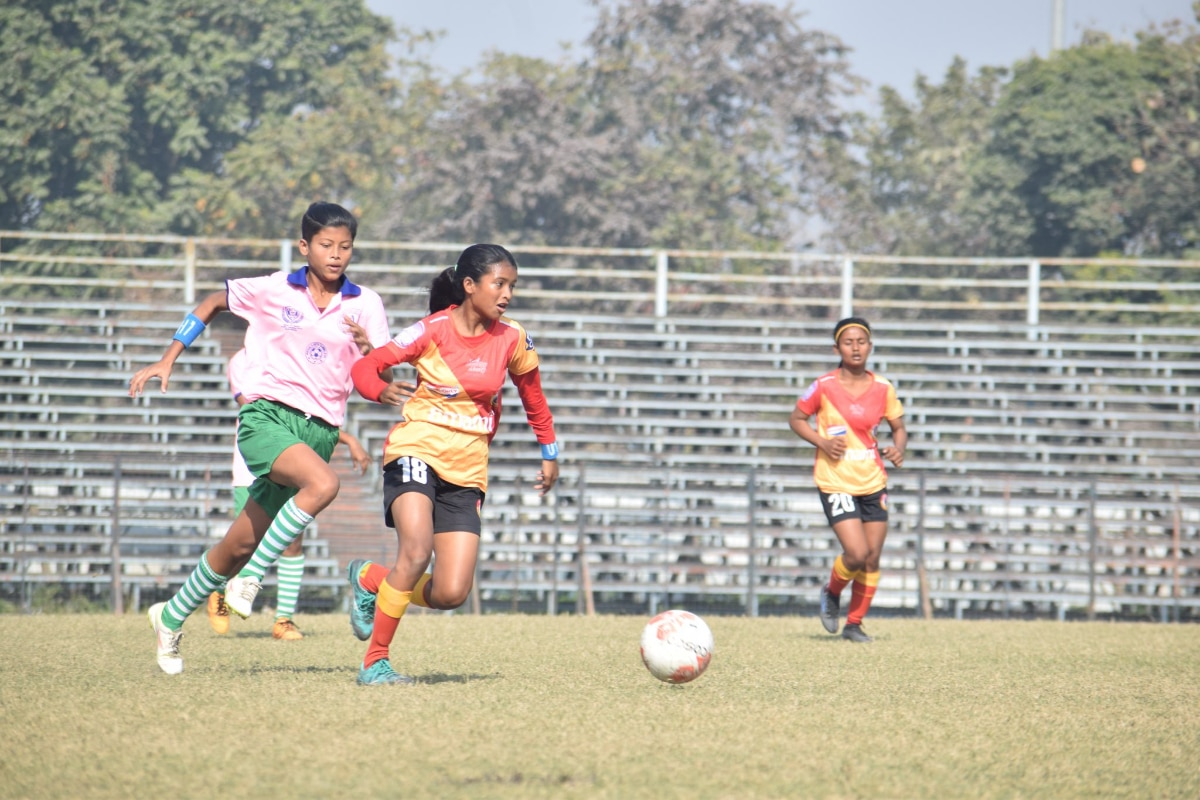 Kanyashree Cup: East Bengal Women Thump Behala Aikya Sammilani 35-0 To ...