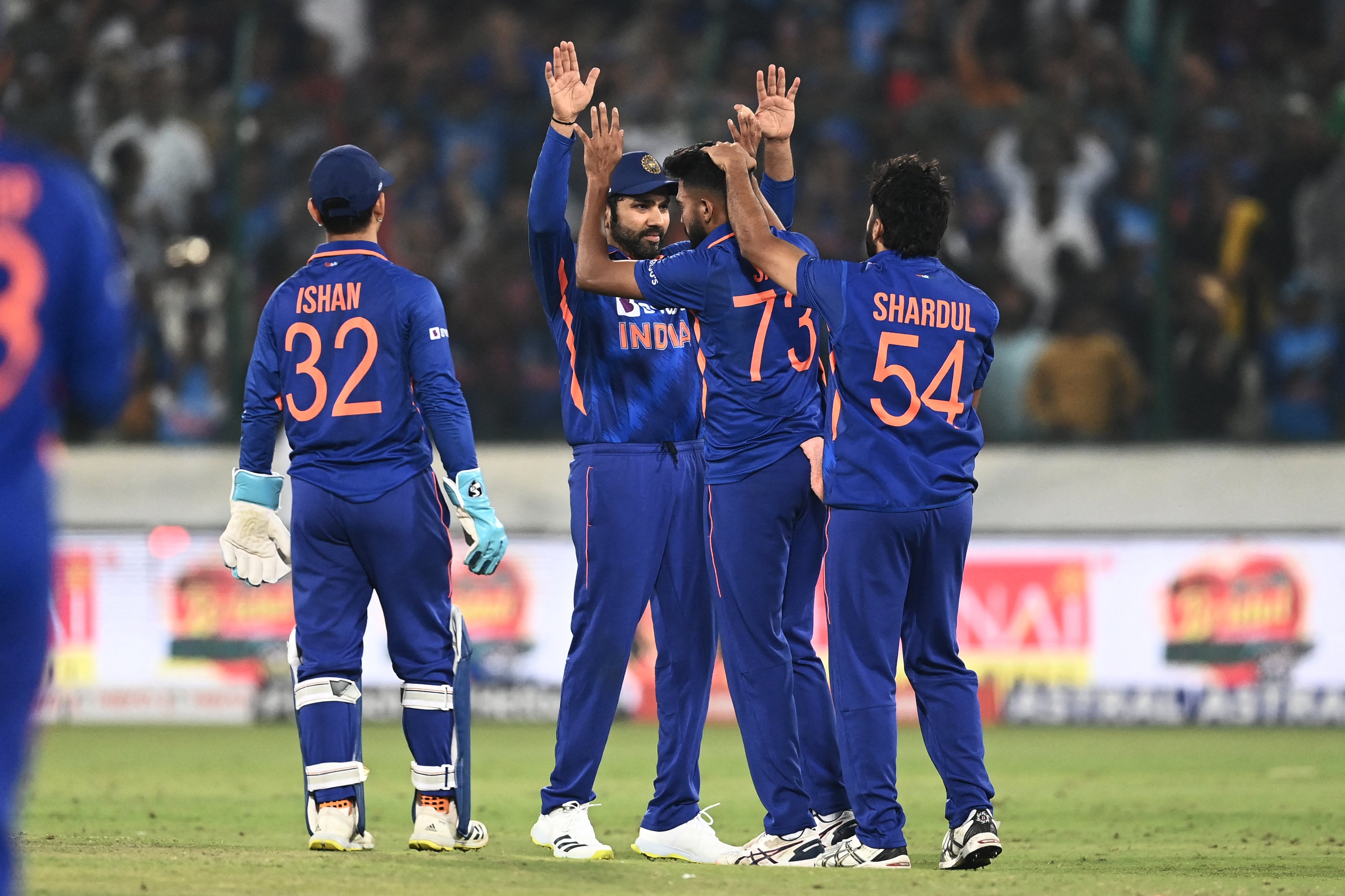 IND vs NZ, 1st ODI : शार्दुल ठाकुर के सामने माइकल ब्रैसवेल का शतक बेकार ...